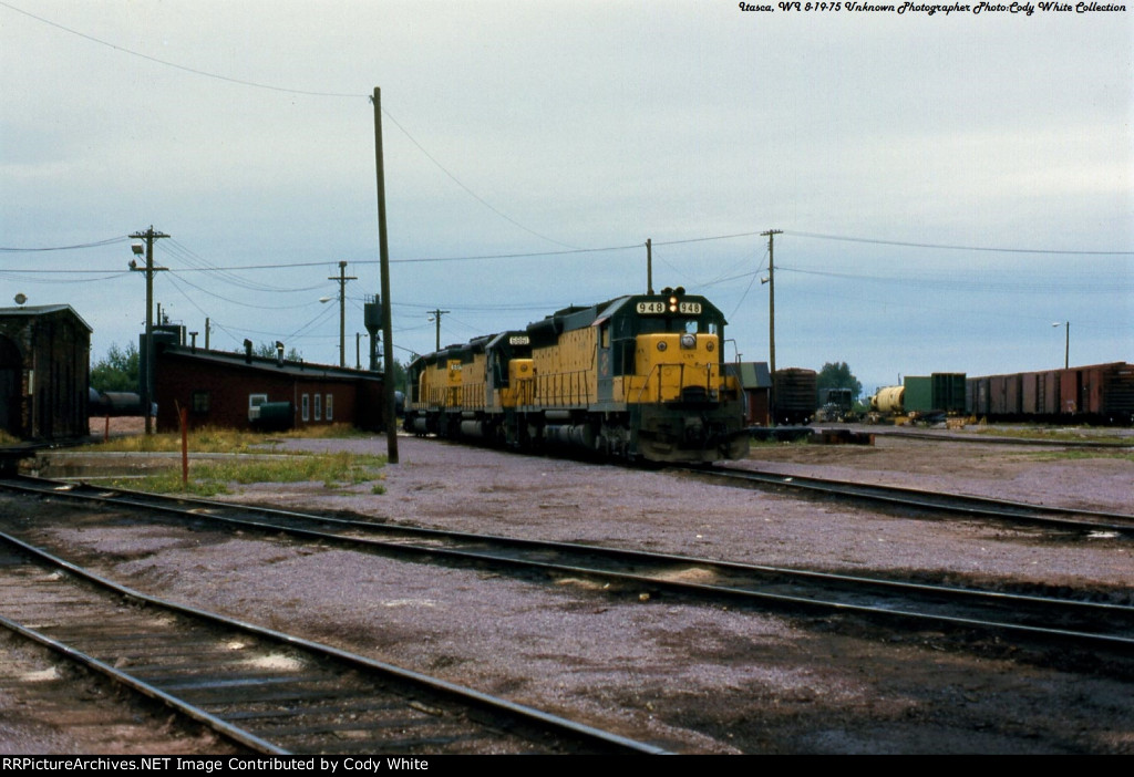 Chicago and Northwestern SD45 948
